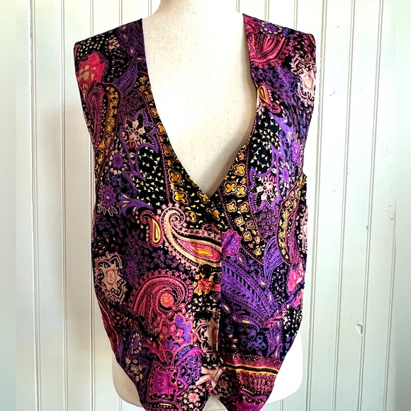 Tops | Vintage Fashion Passport Paisley Vest | Poshmark